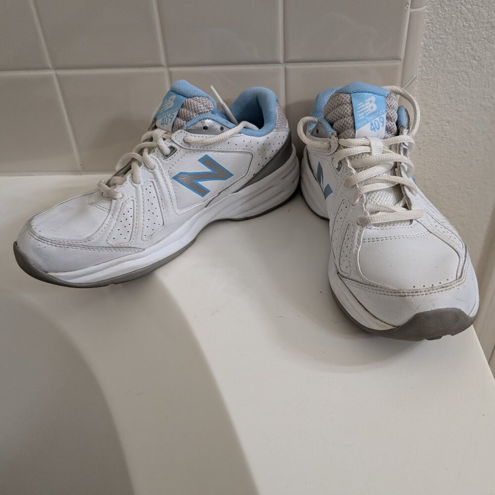 New Balance Women's 409 Leather Trainer Sneakers Whit… - Gem